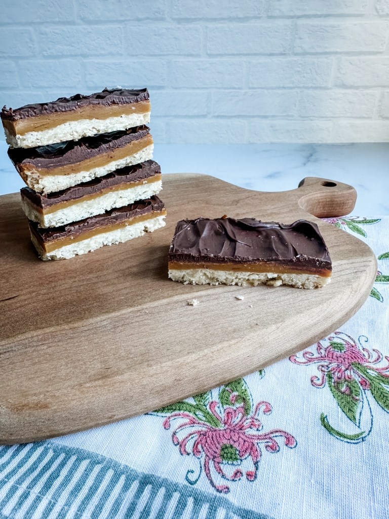 The Featured Table: A Slice of Something Sweet – Caramel Slice - The ...